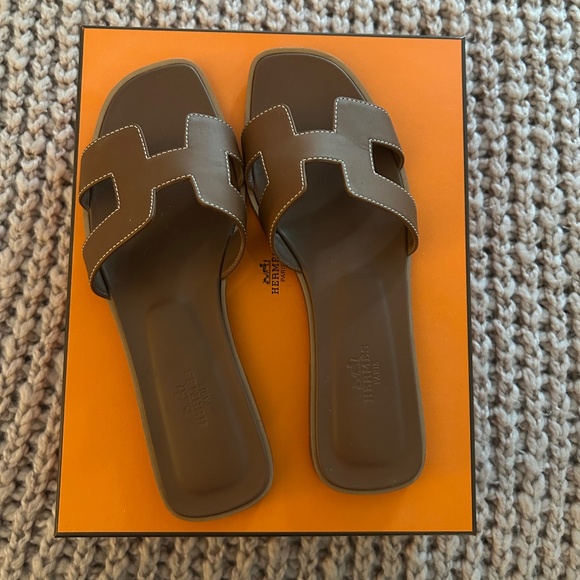 Hermes | Shoes | Hermes Oran Slide Tan 385 | Poshmark